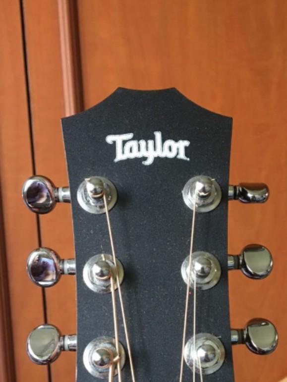 Vintage Taylor Baby, Hobbies & Toys, Music & Media, Musical Instruments ...