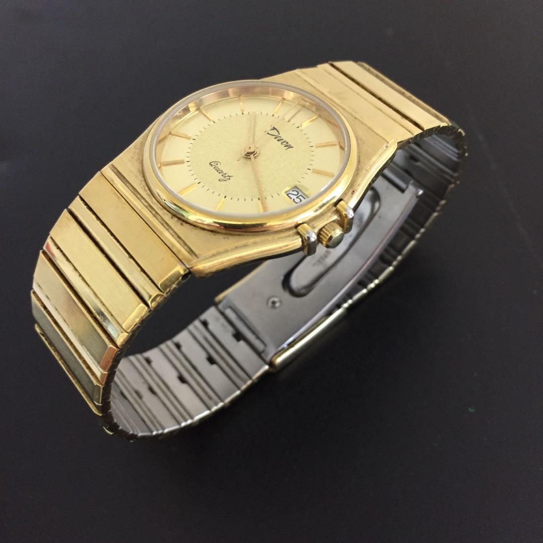 Devon Quartz Vintage Watch, Women's Fashion, Watches & Accessories ...