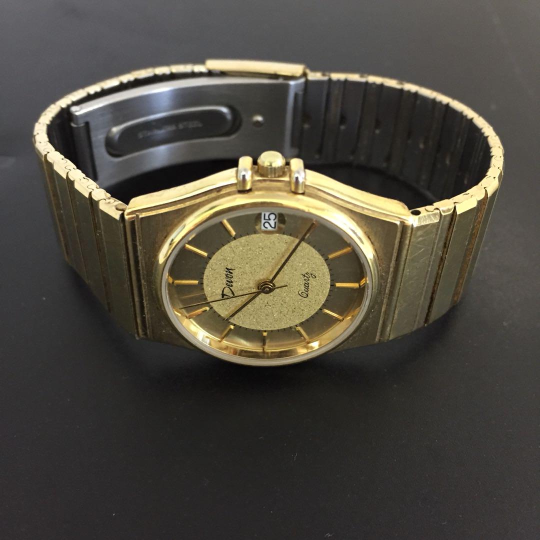 Devon Quartz Vintage Watch, Women's Fashion, Watches & Accessories ...