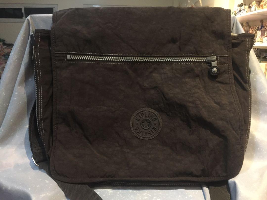 Kipling large messenger bag, Women's Fashion, Bags & Wallets, Cross ...