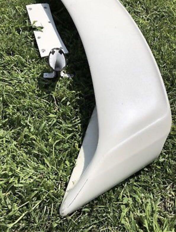 Nissan GTR stock spoiler, Car Accessories, Accessories on Carousell