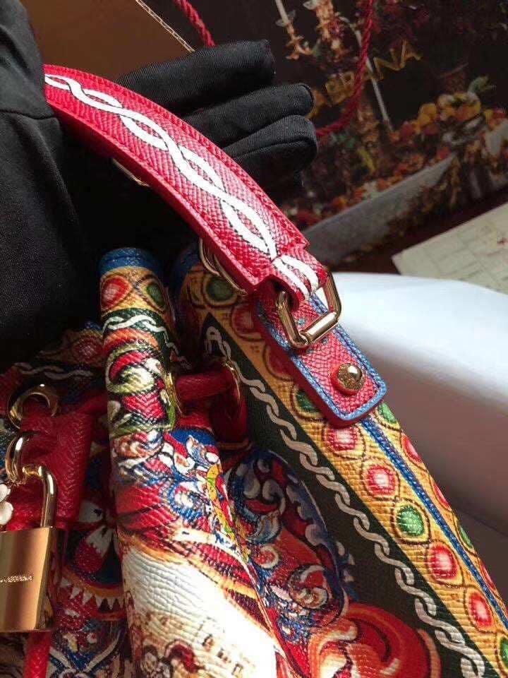 D&G BUCKET BAG, Luxury, Bags & Wallets on Carousell