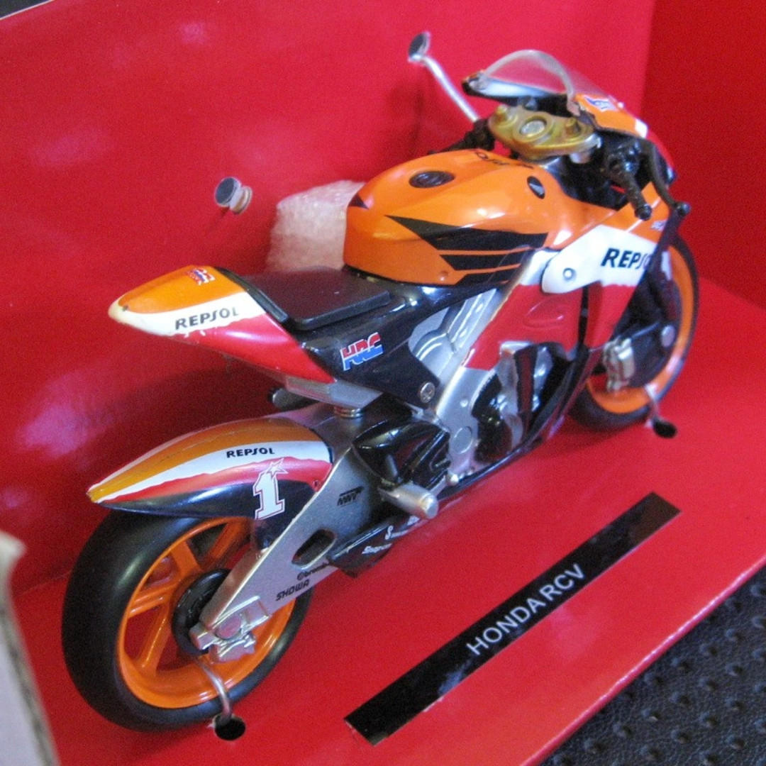 Newray 1:18 Honda Repsol #1 MotoGP Diecast Motor Model, Hobbies & Toys ...