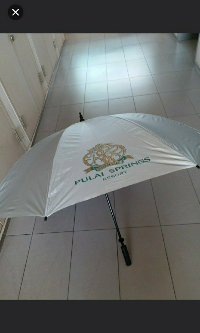 Pulai Springs golf umbrella, Sports Equipment, Sports & Games, Golf on ...