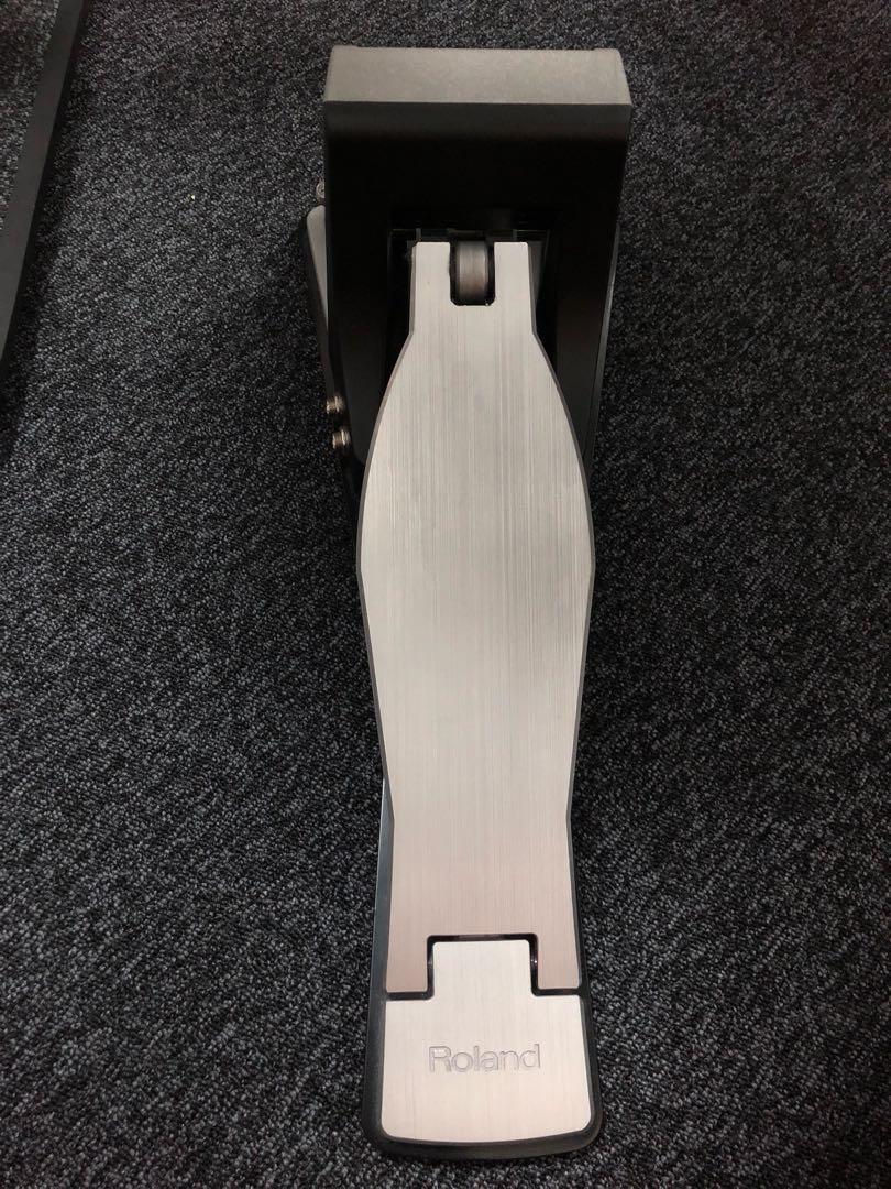 Roland KT-10 Kick Trigger Pedal, Hobbies & Toys, Music & Media, Musical ...