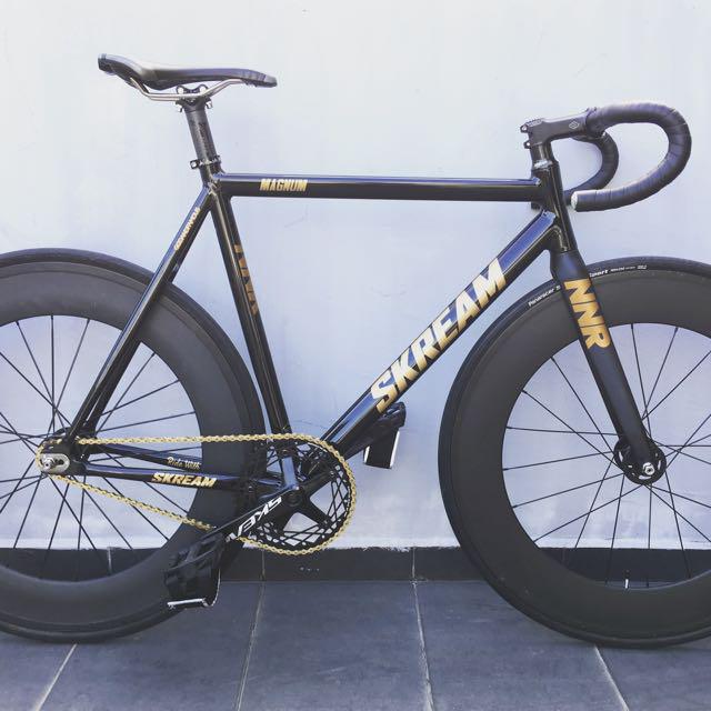 Skream fixie store