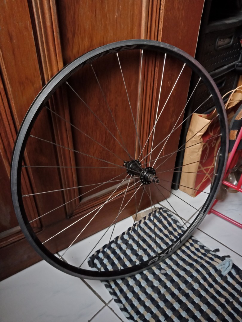 Axis 10 speed wheelset, Sports Equipment, Bicycles & Parts, Bicycles on ...