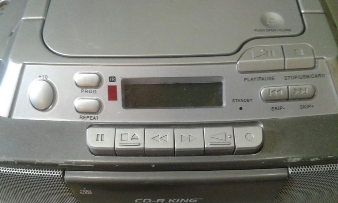 CDR King Portable CD Player, Audio, Portable Music Players on Carousell