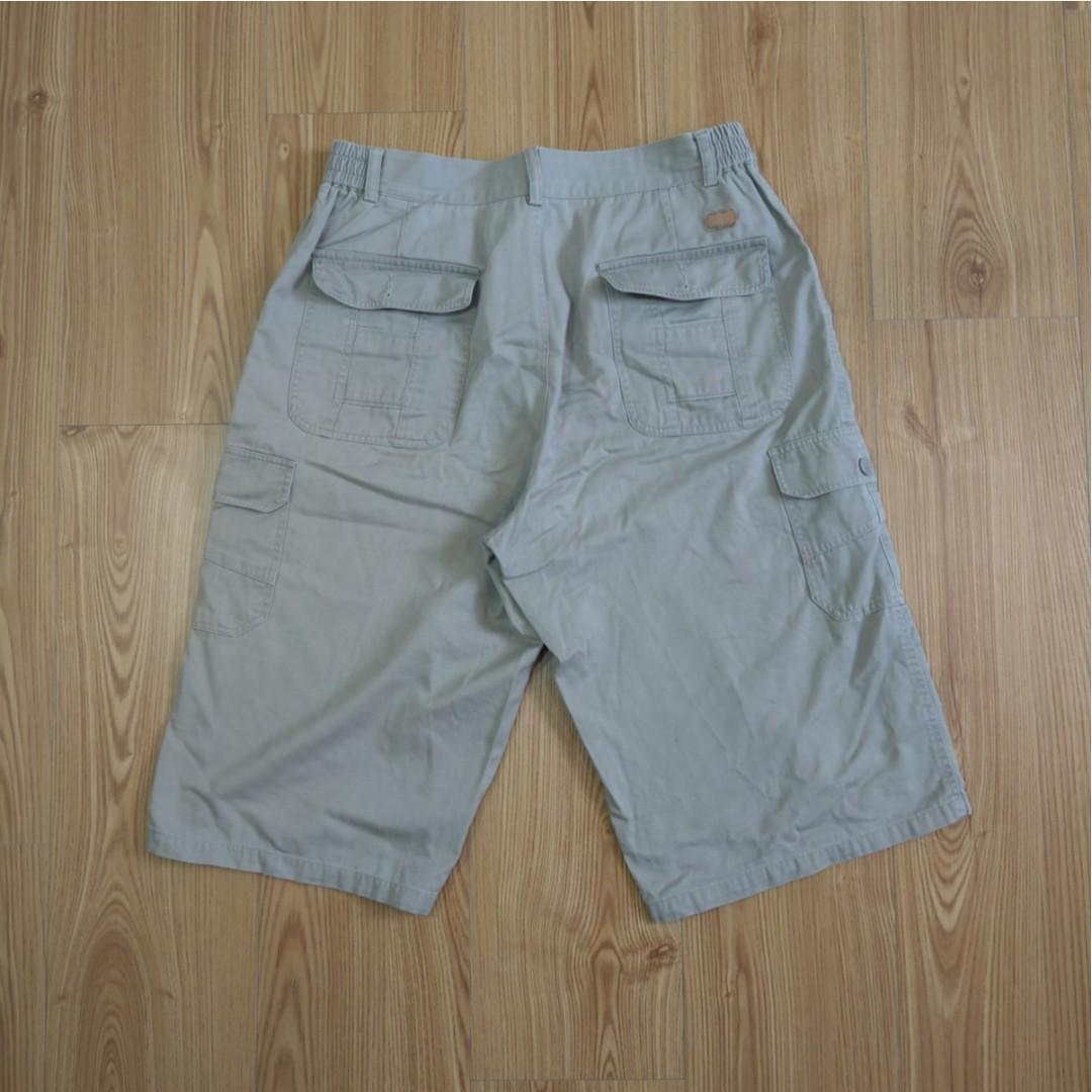 DRAFT.OX 淺灰休閒短褲 32腰, 他的時尚, 褲子, 卡其褲在旋轉拍賣