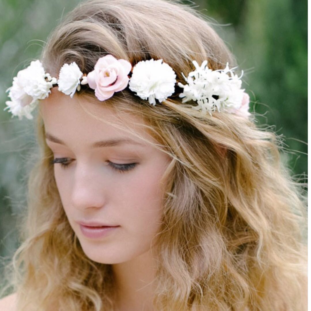 English Garden Couronne Paula flower crown, Hobbies & Toys, Stationery ...