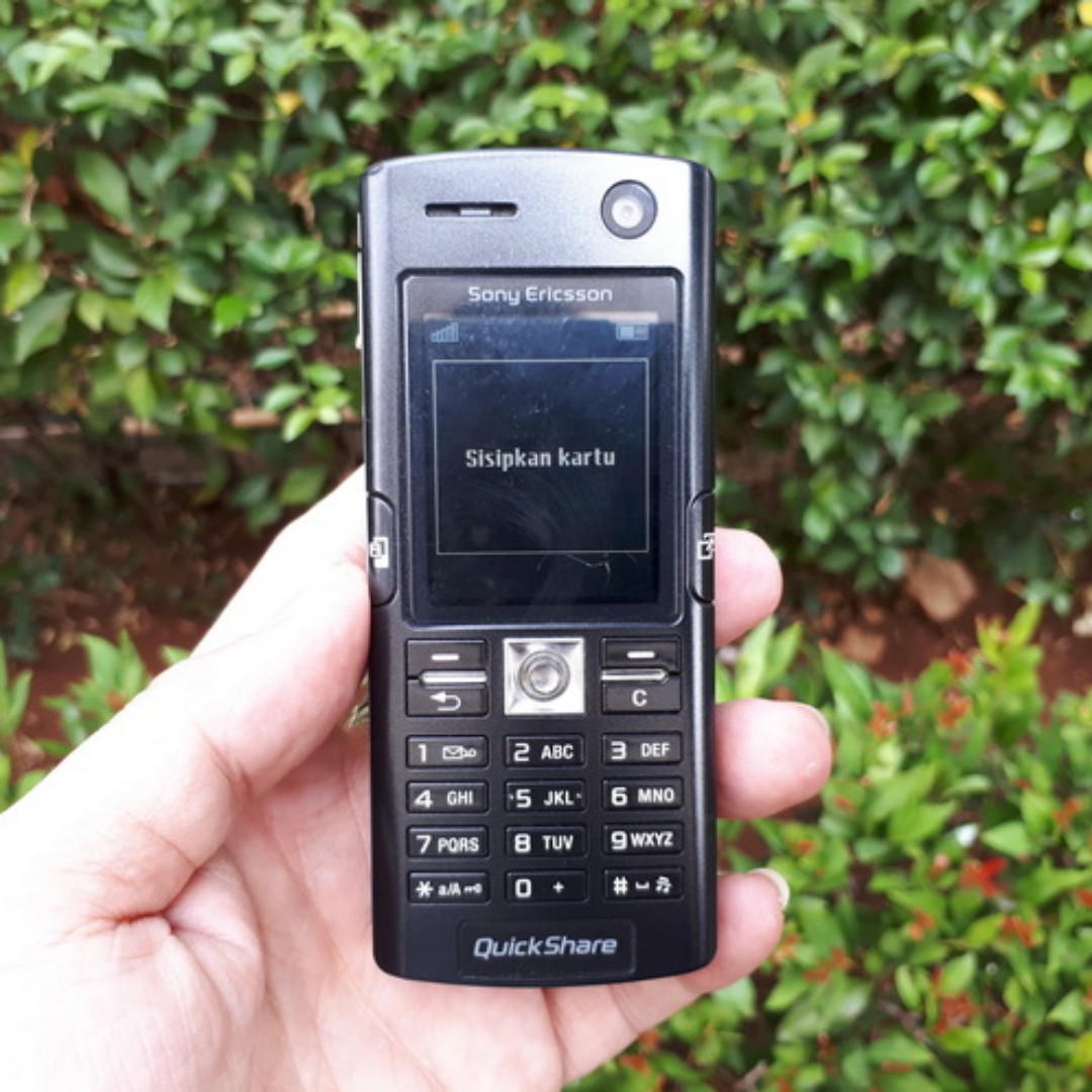 Hape Jadul Sony Ericsson K608 Seken Mulus Langka Kolektor Item, Telepon Seluler & Tablet ...