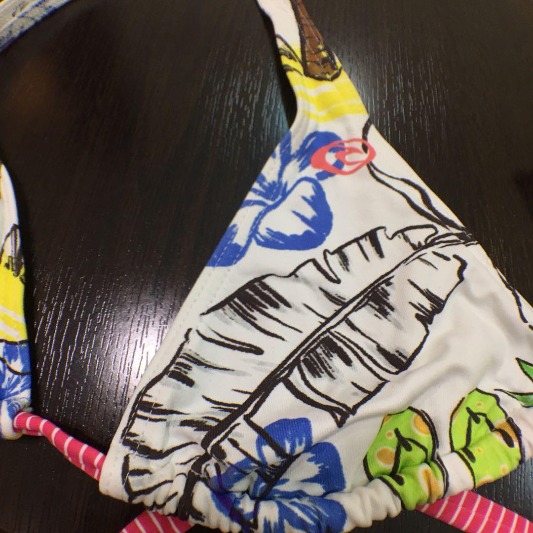 Rip Curl Bikini, Women's Fashion, Swimwear, Bikinis & Swimsuits on ...
