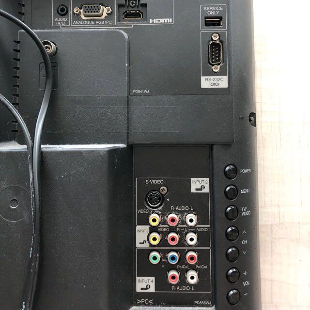 Sharp 32 inch LCD TV (no stand, wall mounting only), TV & Home ...