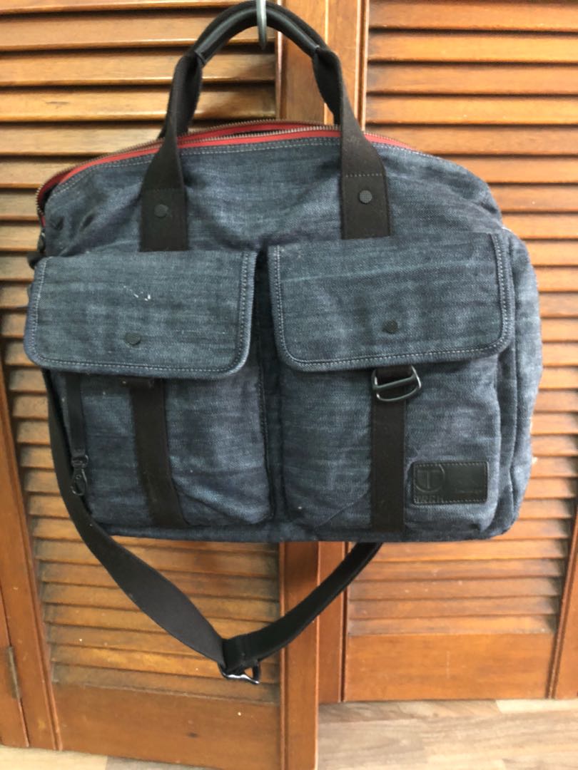 Tumi Tech Computer Bag, Women's Fashion, Bags & Wallets, Backpacks on ...