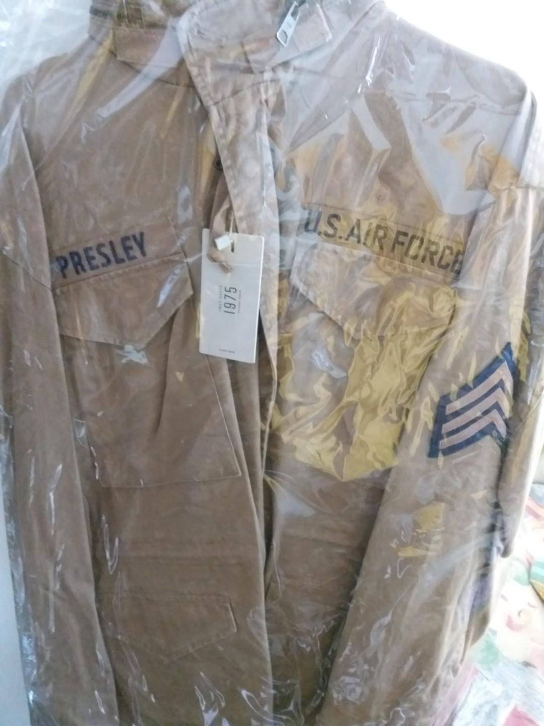 全新 ZARA MEN M65 Jacket bnwt Khaki 卡其軍褸 外套 軍用, 男裝, 外套及戶外衣服 - Carousell