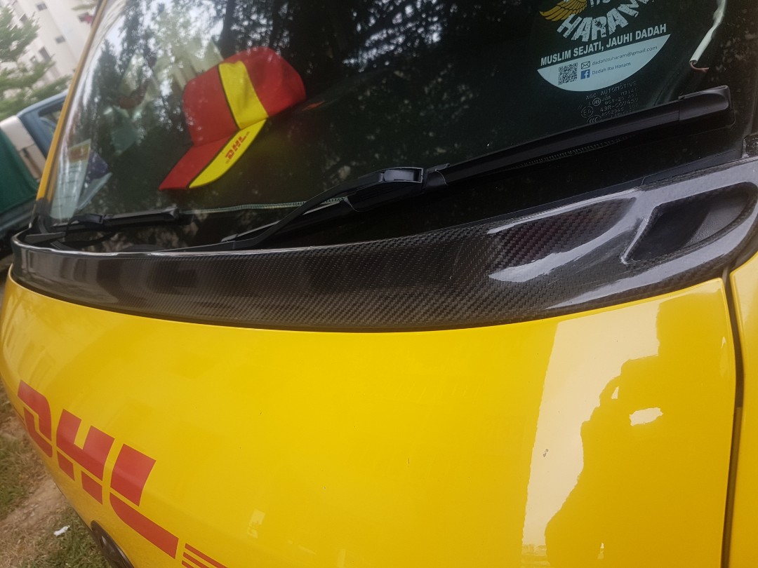 Carbon fibre wiper guard., Car Accessories, Accessories on Carousell