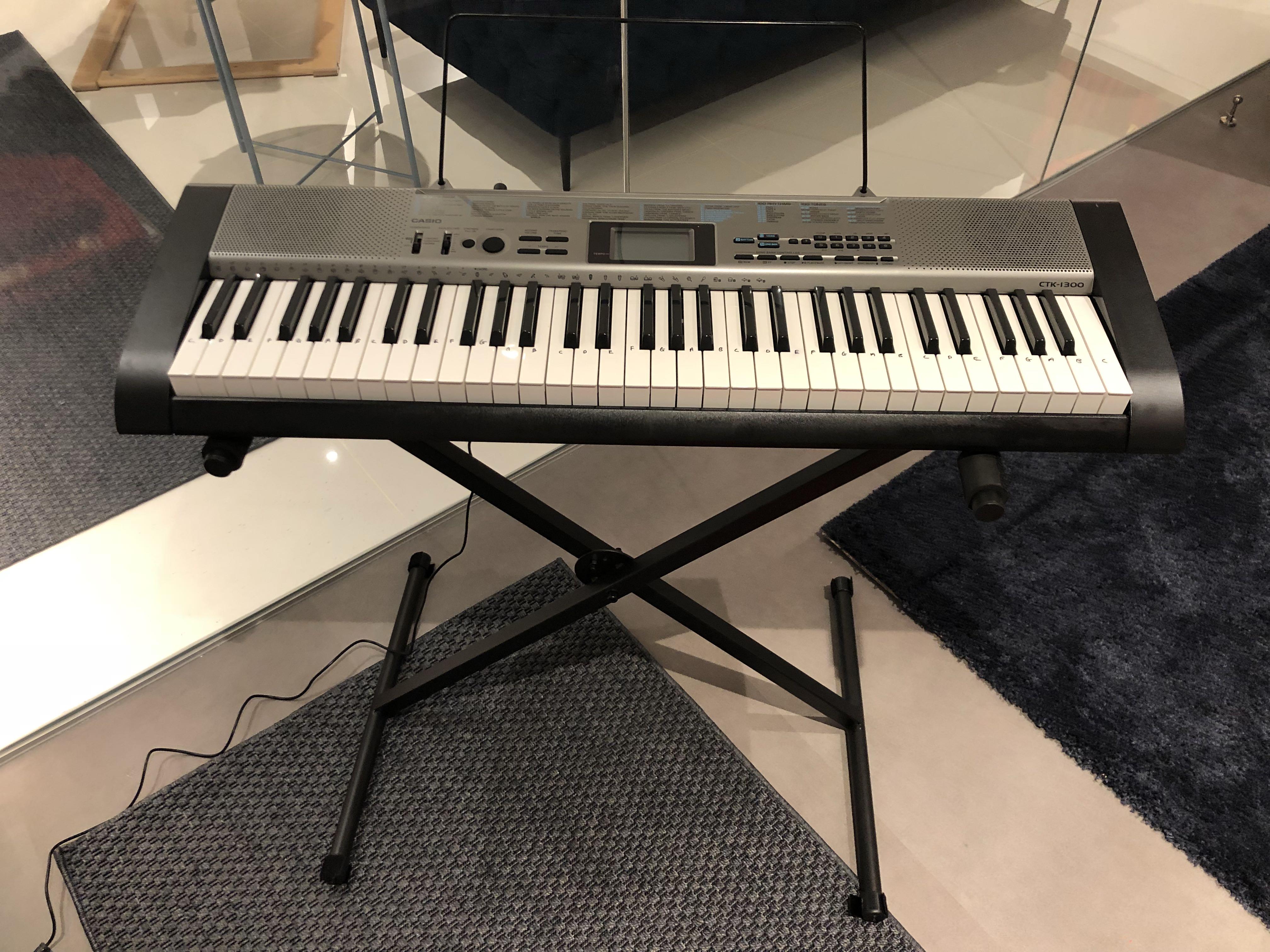 Casio Keyboard, Hobbies & Toys, Music & Media, Musical Instruments on ...