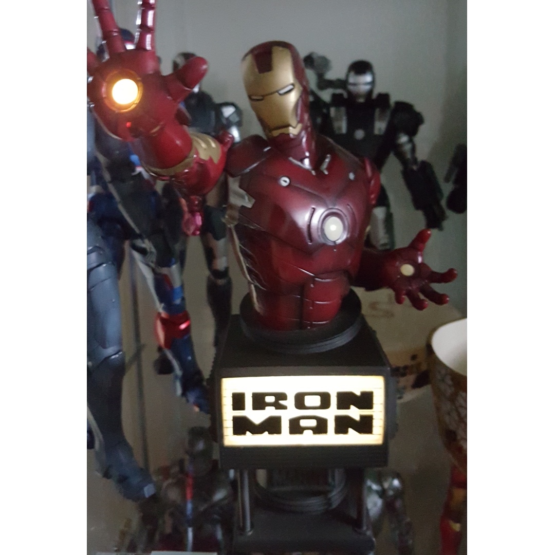 Marvel Studios: Rare Iron Man Movie Mark III Fine Art Bust [Statue] by ...