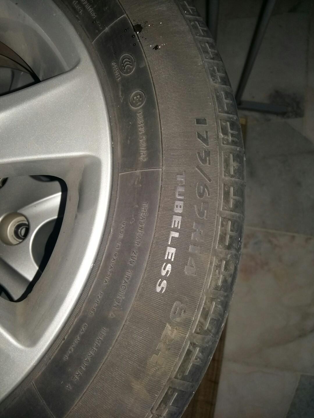 Rim myvi lagi best se 1.3 siap tayar 14", Auto Accessories on Carousell