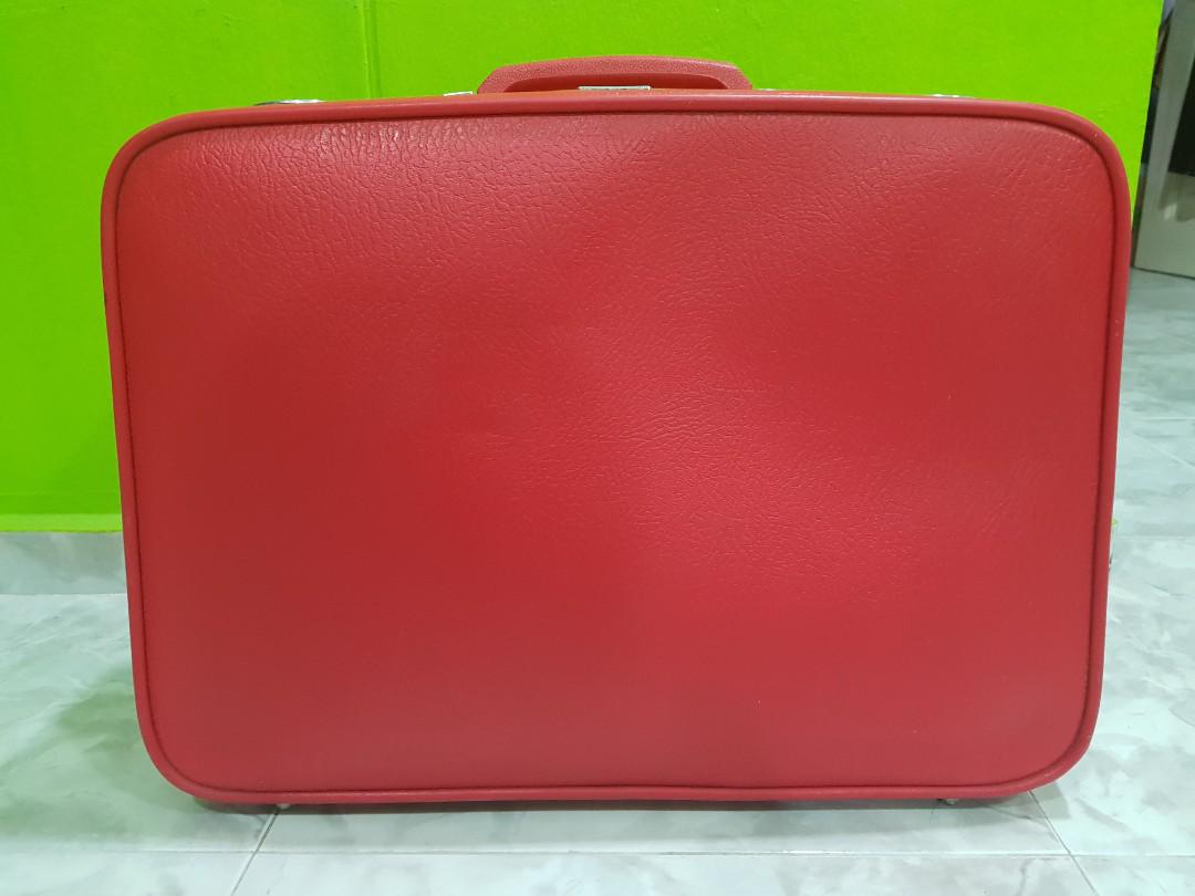 Vintage Red Amelia Earhart Handcarry Luggage with Lock and Key, Travel ...