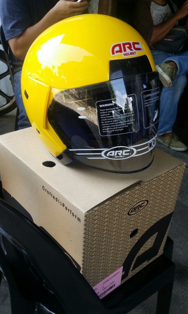 Helmet arc discovery, Auto Accessories on Carousell