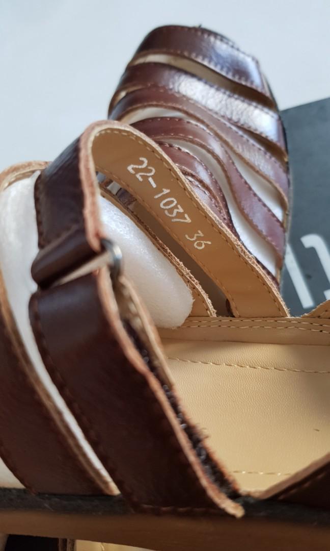 itti & otto brown leather sandals, Women's Fashion, Footwear, Sandals ...