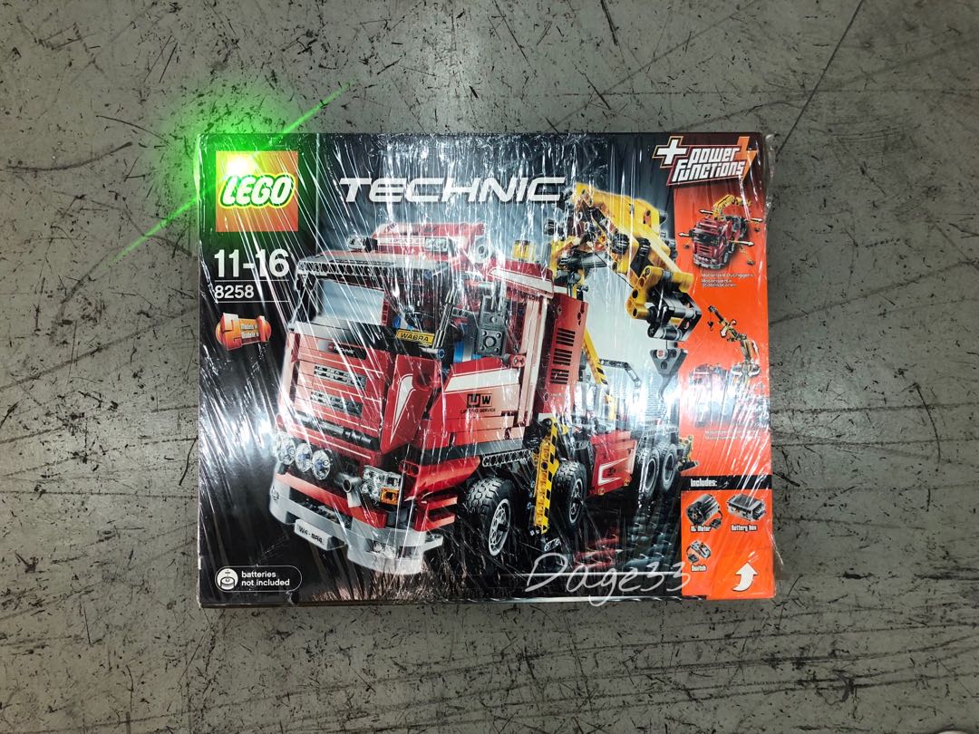 Lego 8258 : Crane Truck (with Power Function) (Technic), Hobbies & Toys ...