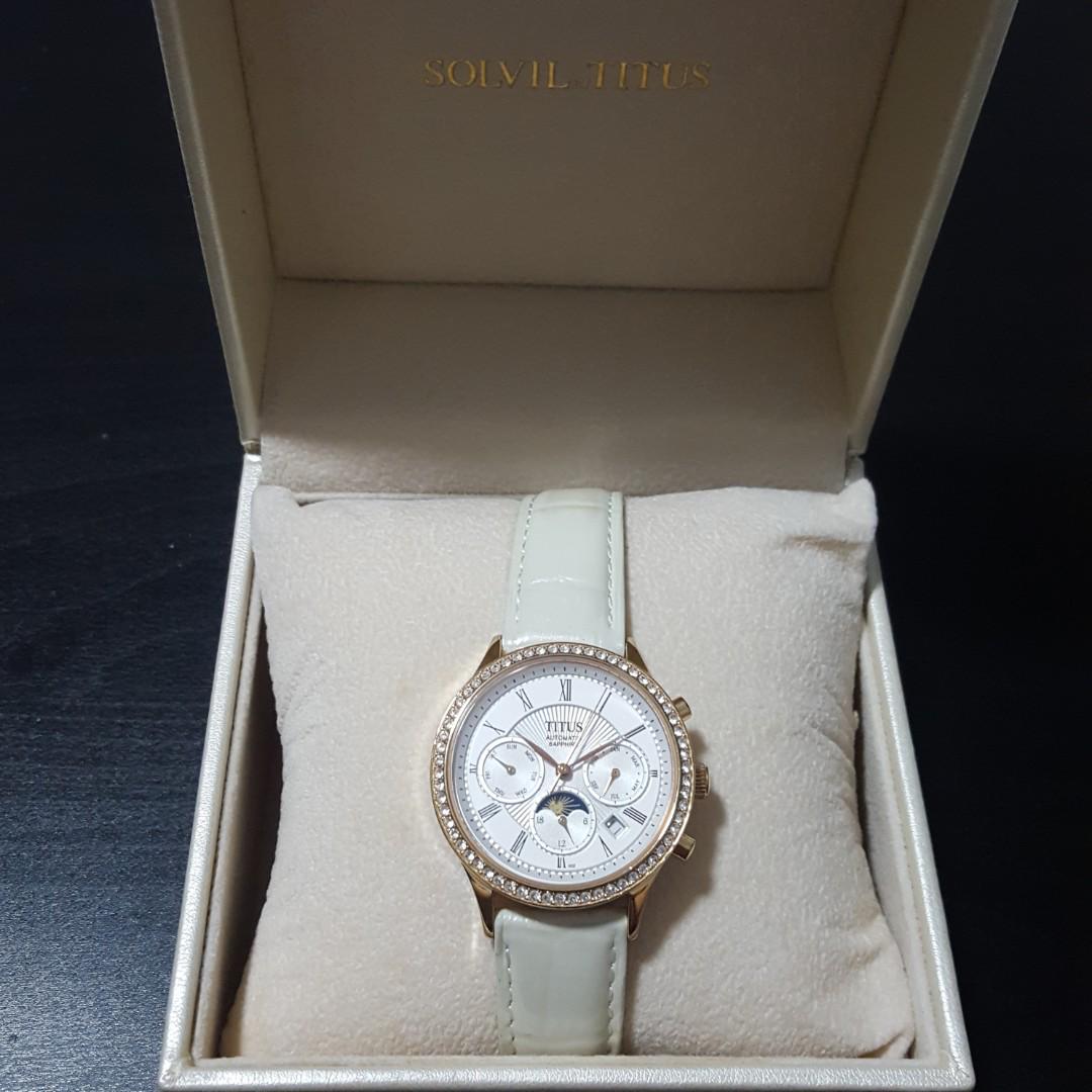 Solvil et Titus Lady Watch, Women's Fashion, Watches & Accessories ...