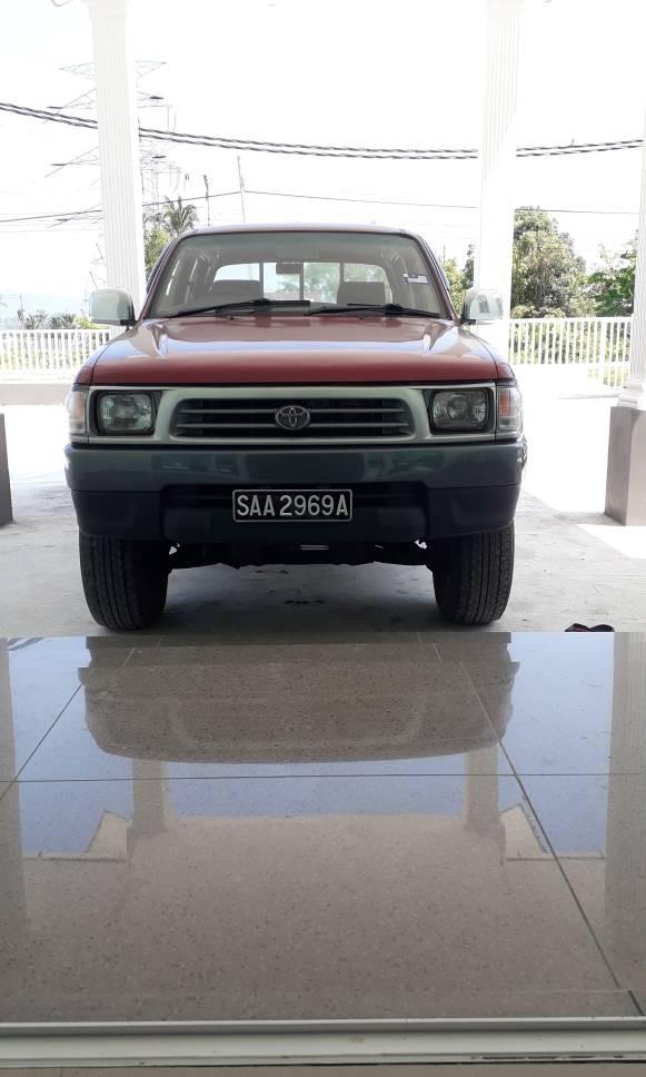 Toyota hilux SR LN166 2.8 MANUAL THN 2001, Cars, Cars for Sale on Carousell