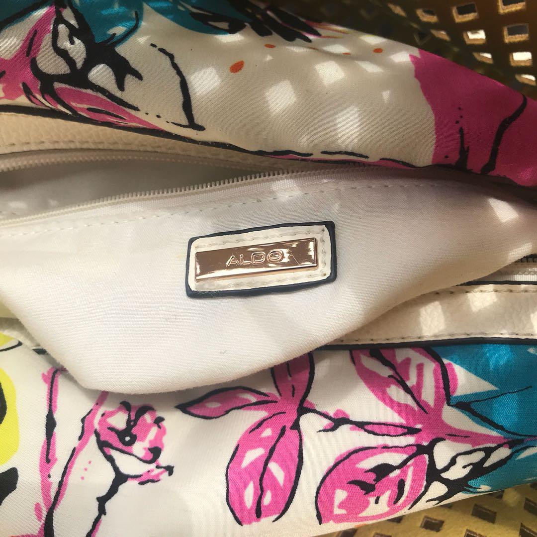 Aldo White Tote (Floral Compartment), Women's Fashion, Bags & Wallets ...