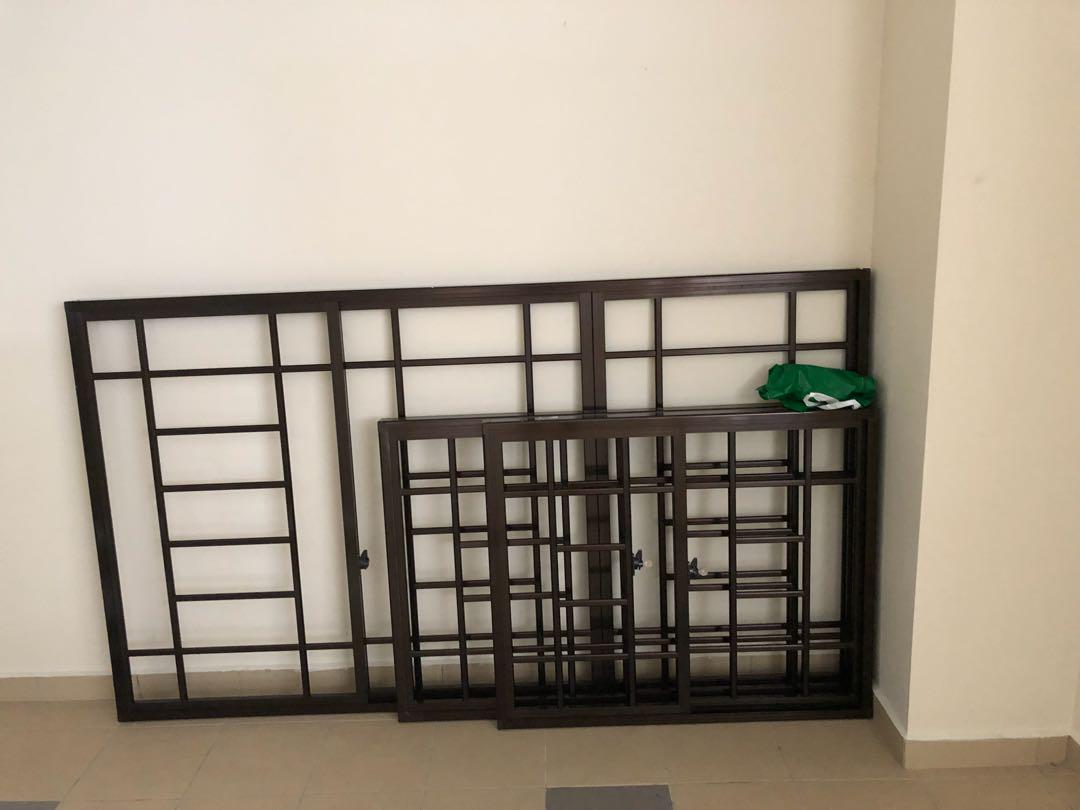 FREE Window Grill Aluminium w brackets, lock and keys. #Blessings ...