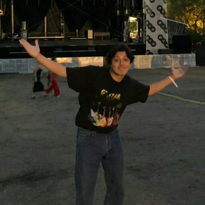 LF : boy pablo tickets Singapore, Bulletin Board, Looking For on Carousell