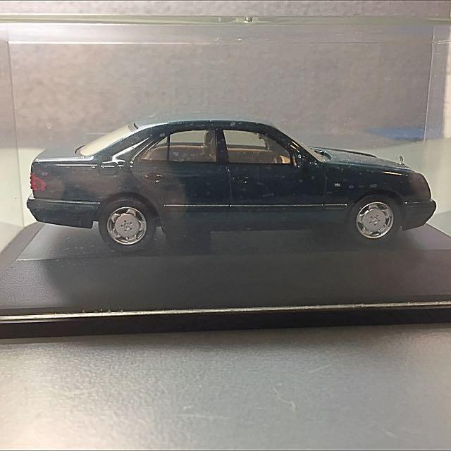 Mercedes Benz E320 W210 Elegance 1/42 Die Cast Model (discontinued ...