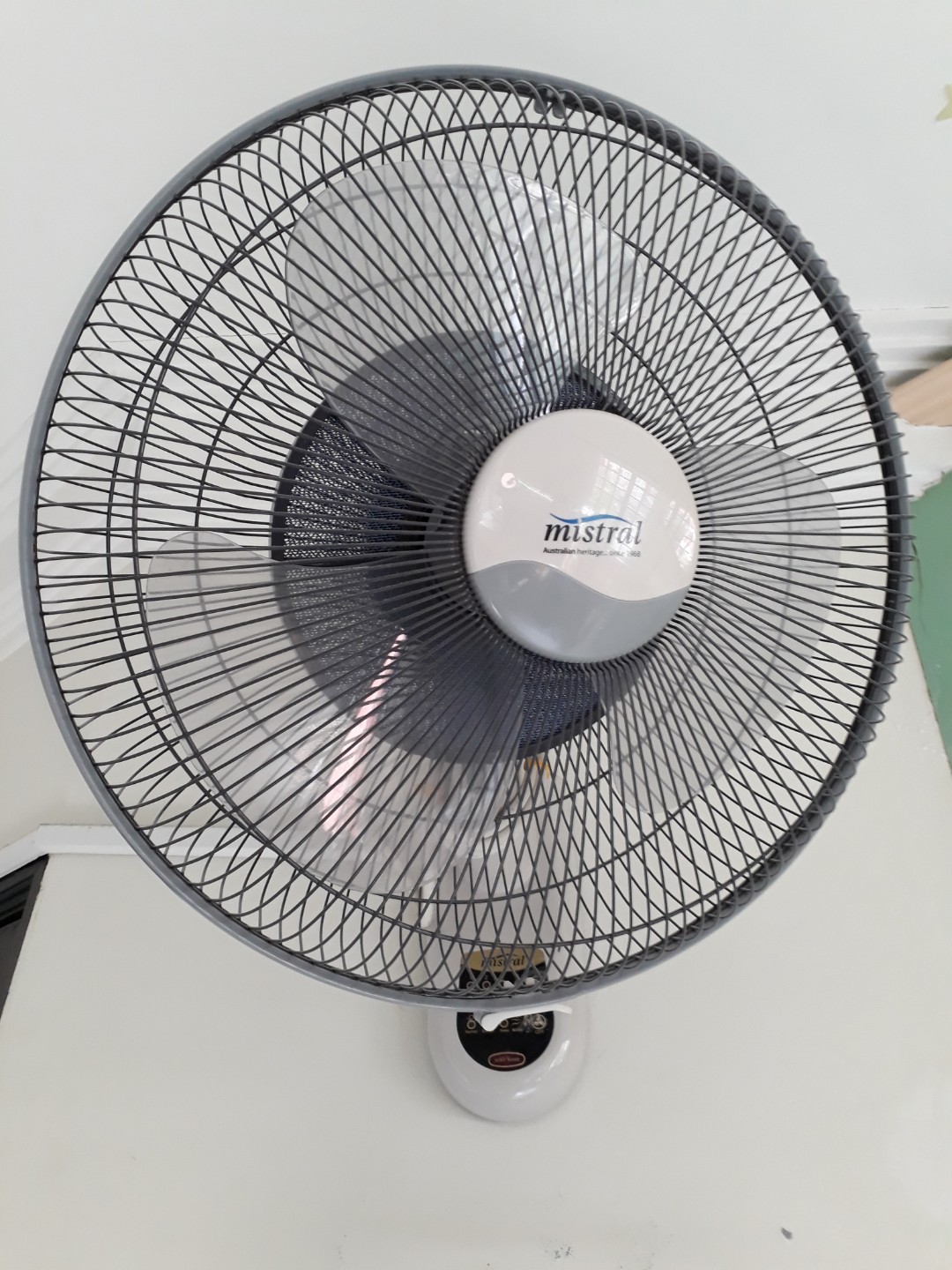 Mistral wall fan (model:MWF1608R), Furniture & Home Living, Lighting ...