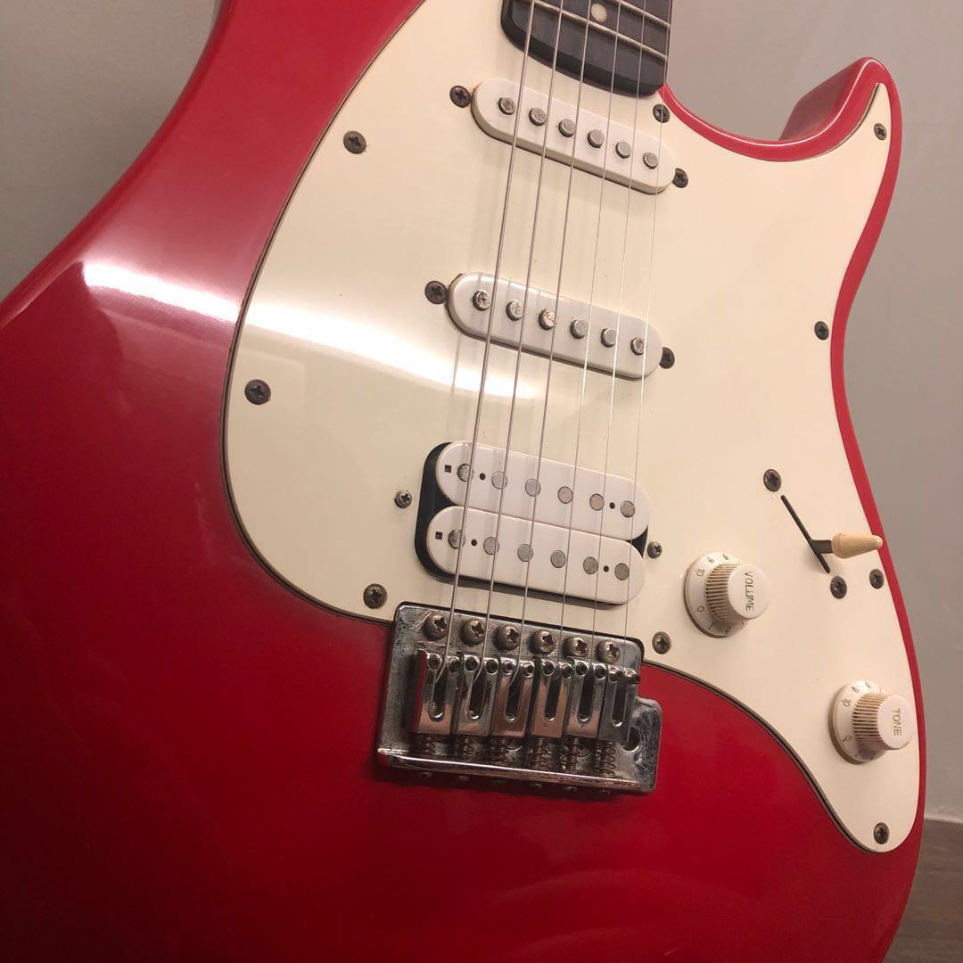 Peavey Raptor EXP Stratocaster, Hobbies & Toys, Music & Media, Musical ...