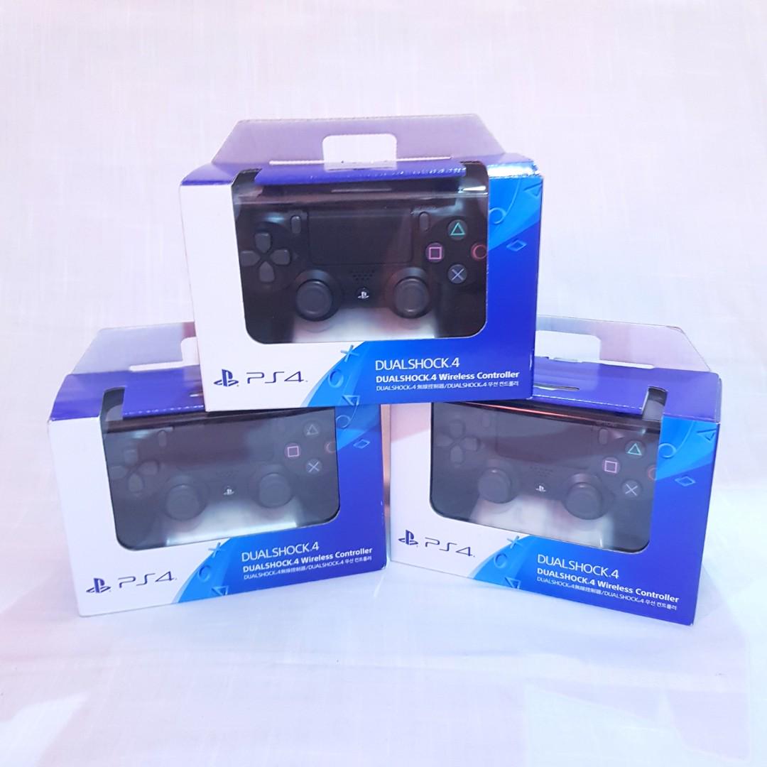 PS4 DUALSHOCK 4 Version 2 Wireless Controller, Video Gaming, Gaming ...
