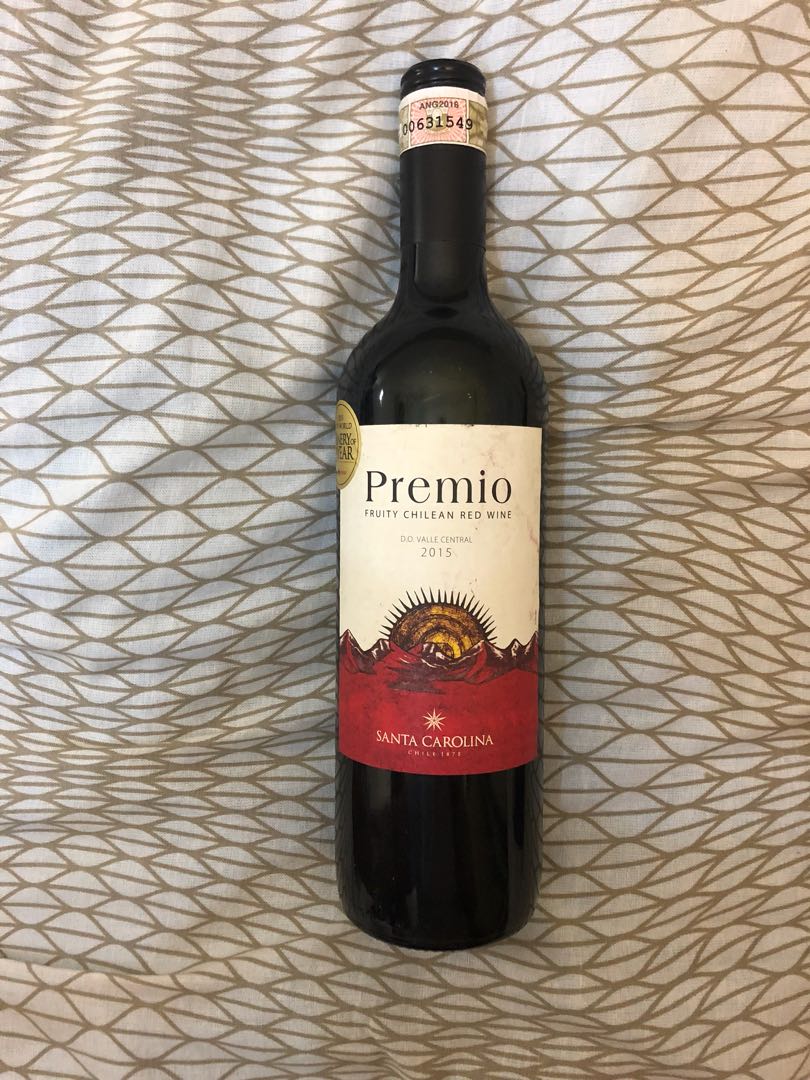 Santa Carolina Premio Red Wine, Food & Drinks, Fresh Produce on Carousell