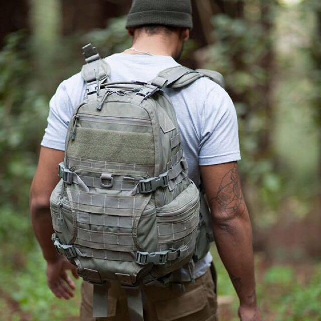 TAD Fast Pack EDC - Foliage Green, Men's Fashion, Bags, Backpacks on ...