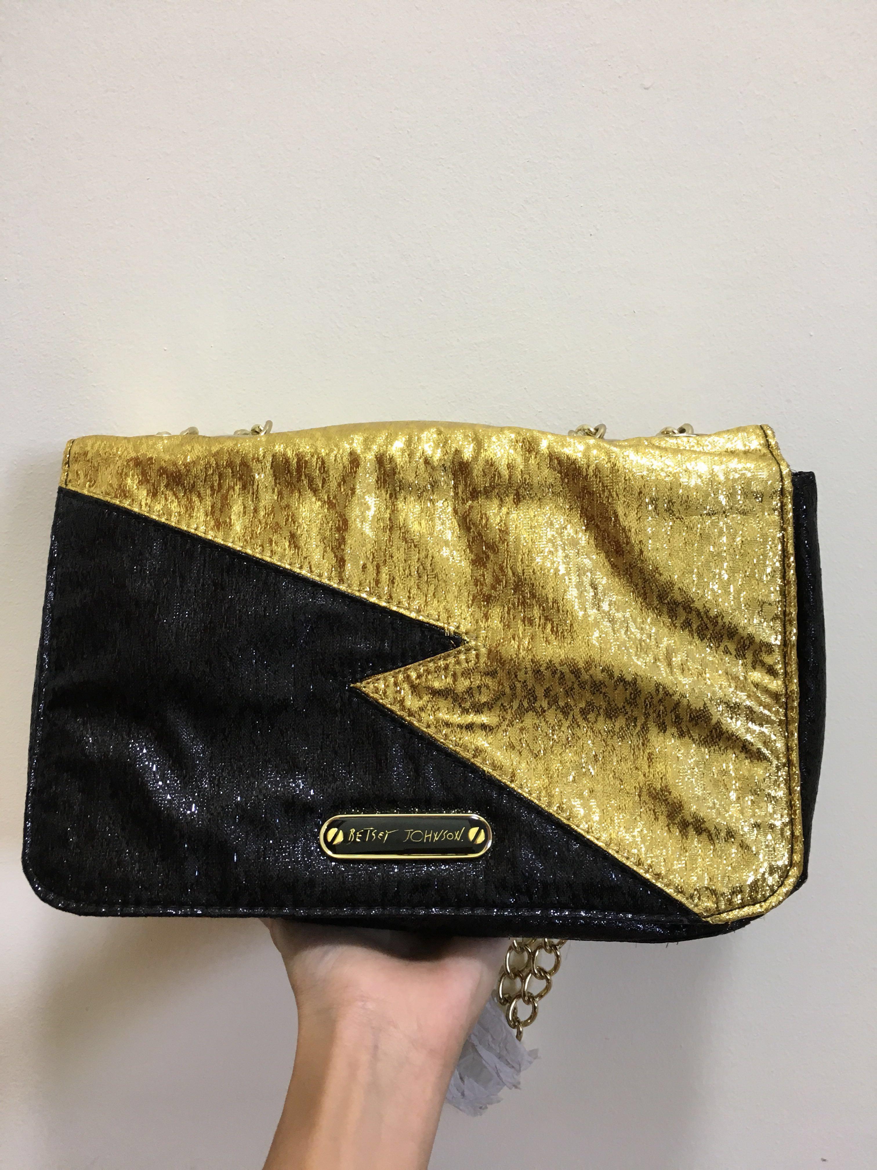 Lightning Strikes Shoulder Bag (Yellow), Women's Fashion, Bags ...