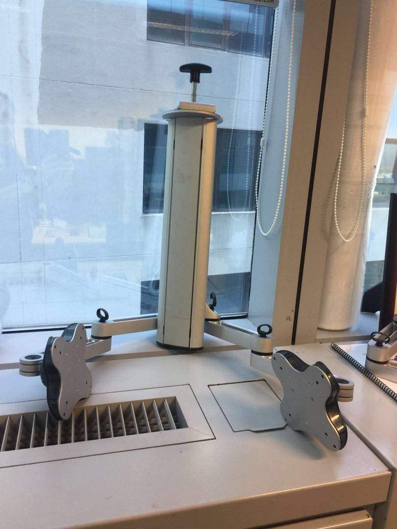 Monitors multi arms , Computers & Tech, Parts & Accessories, Monitor ...