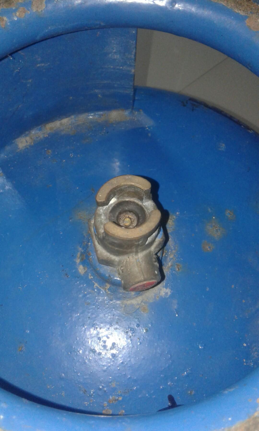 Solane LPG Gas Tank, TV & Home Appliances, Kitchen Appliances, Hobs ...