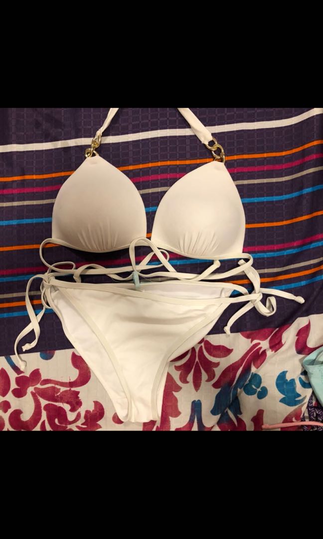 White 2 Piece Bikini Swimsuit, Women's Fashion, Swimwear, Bikinis ...