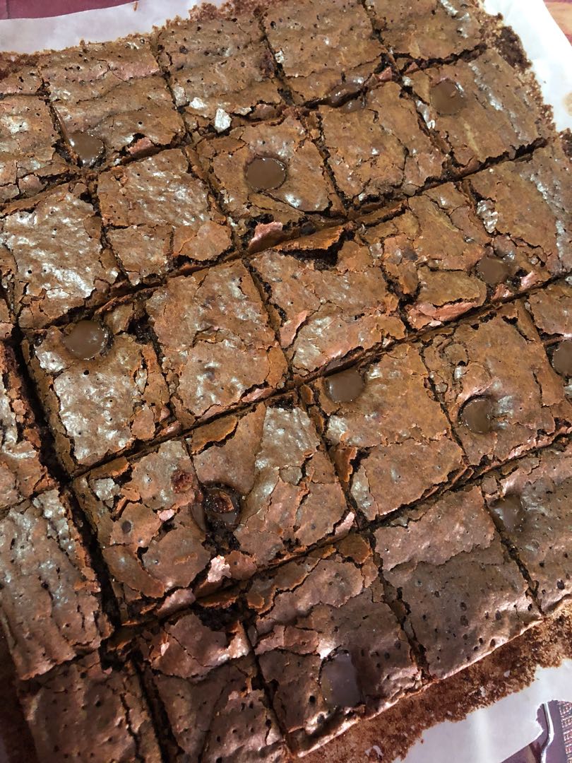 Halal brownies, Food & Drinks, Homemade Bakes on Carousell