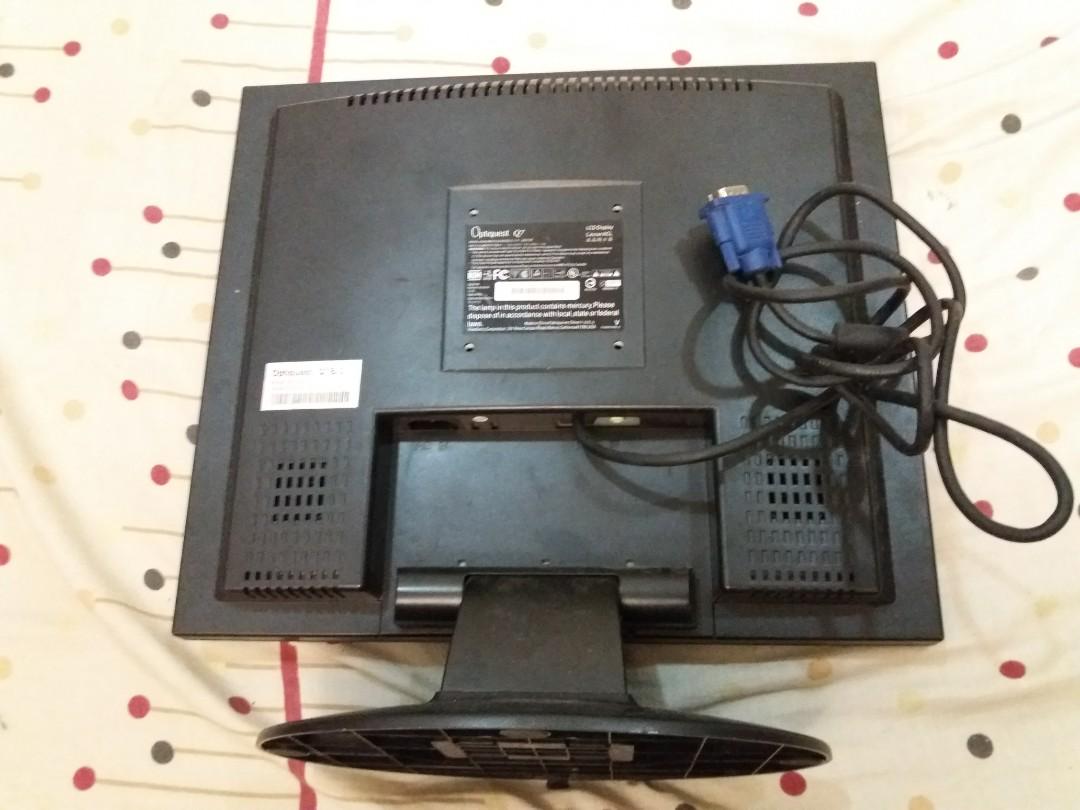 Monitor 16.5 inch Box type With Speaker Builtin VGA cord Murang Mura na ...