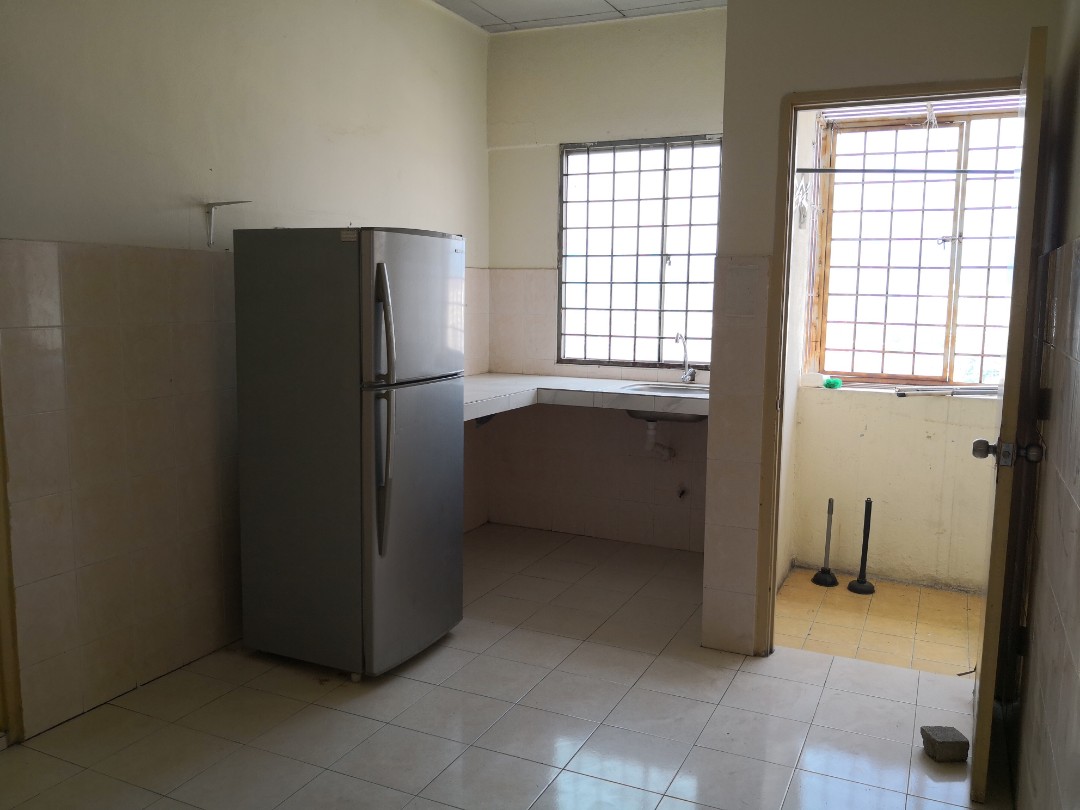 Pandan Ria 2 Apartment Pandan Indah, Property, For Sale on Carousell