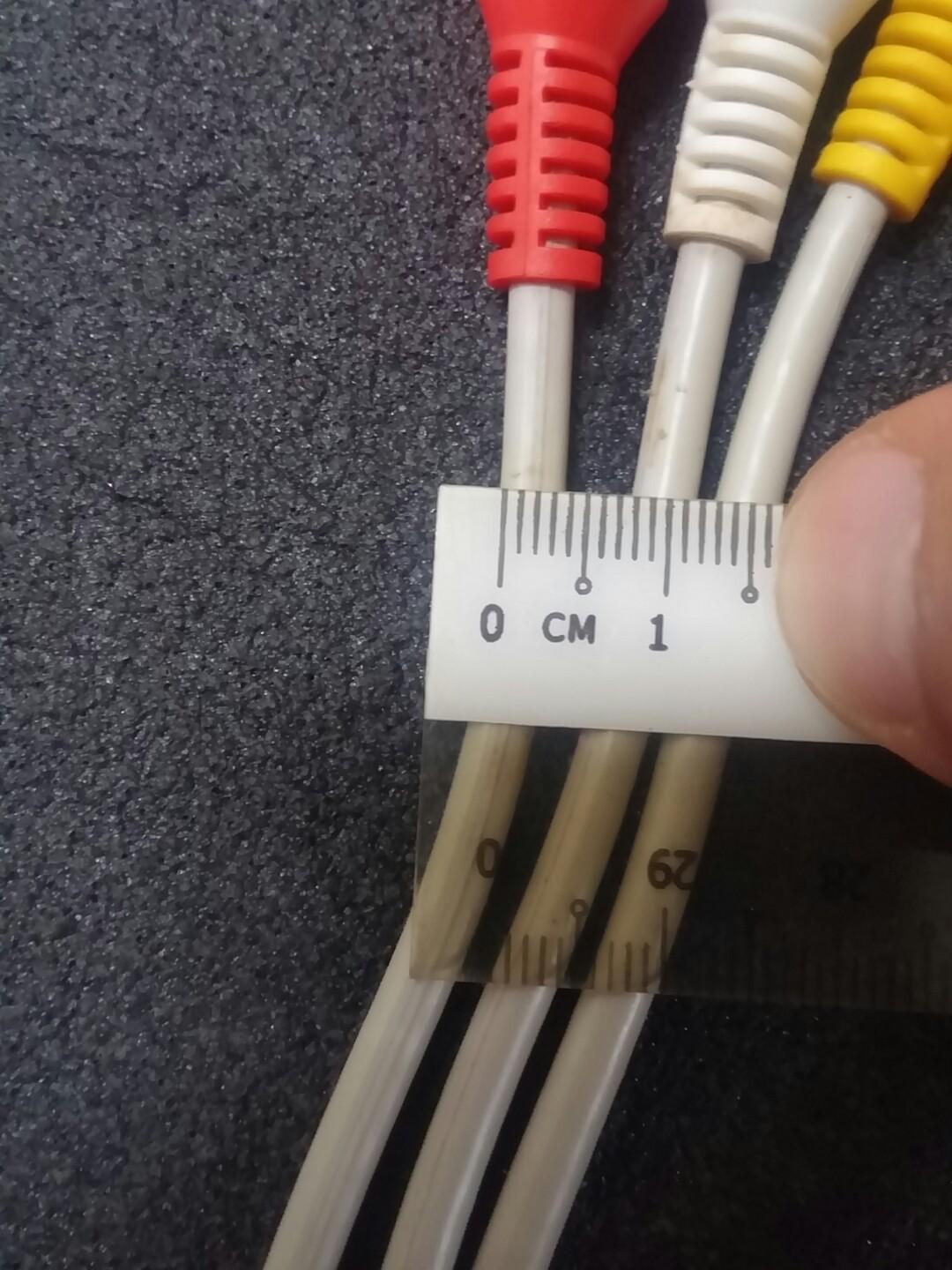 AV Cables : Thick RCA male to male (with Video in / out), Audio ...