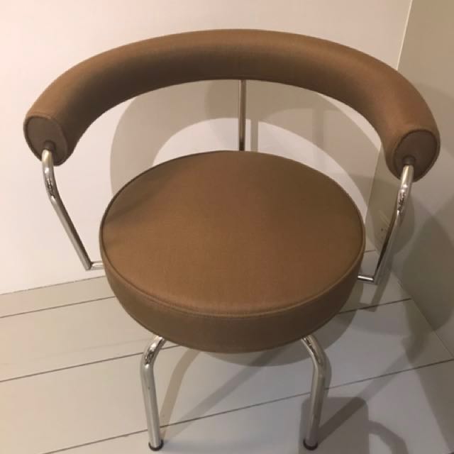 Cassina Outdoor LC7 Swivel Chair, Furniture & Home Living, Furniture ...