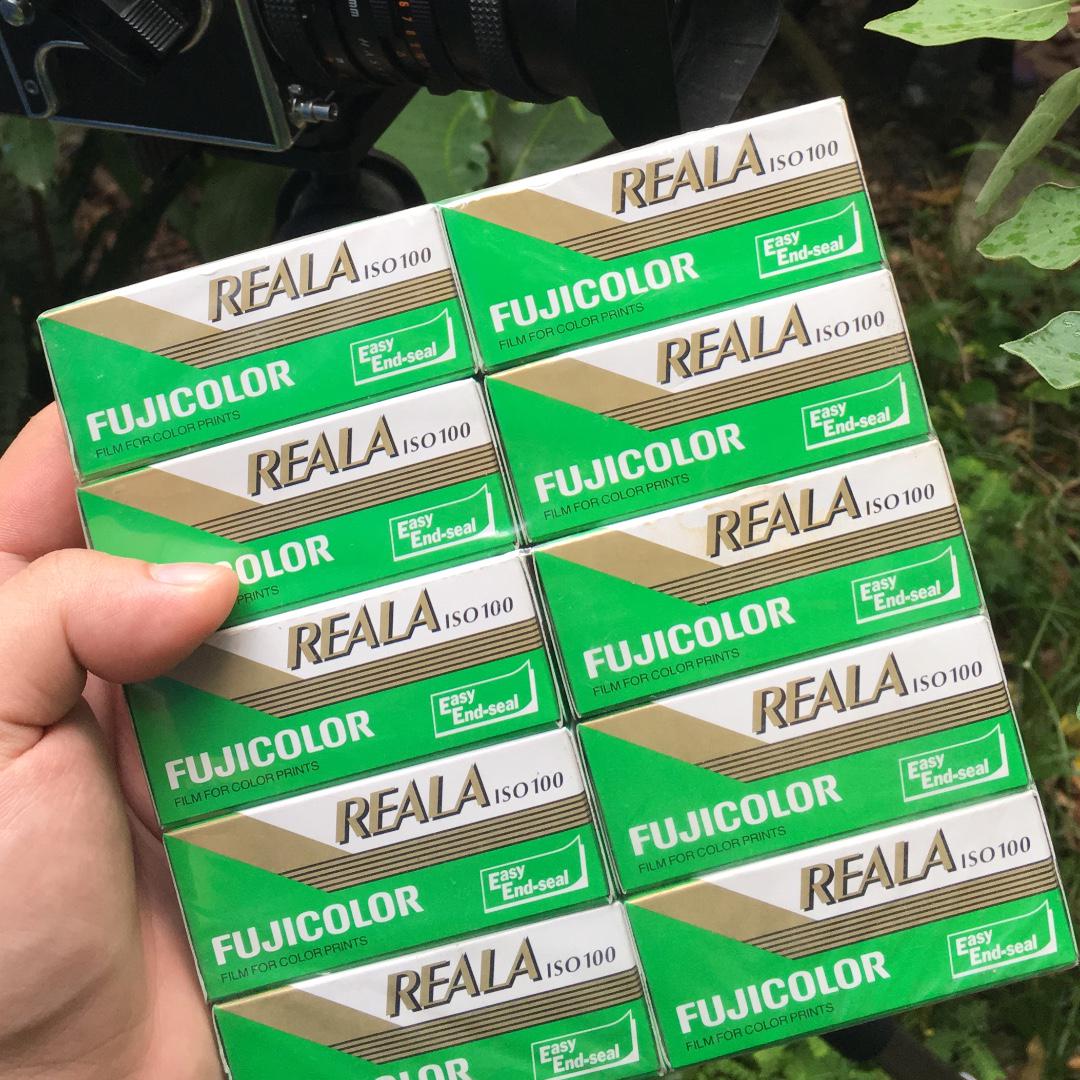 Rare Unopened Set of Fuji Reala 100 (120 roll film), Photography ...