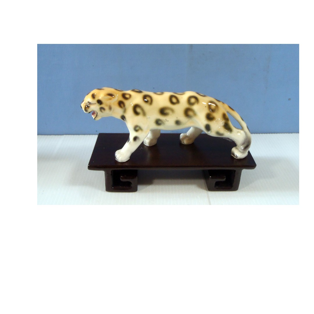 Hand crafted painted Japanese artist porcelain panther wood stand circa ...
