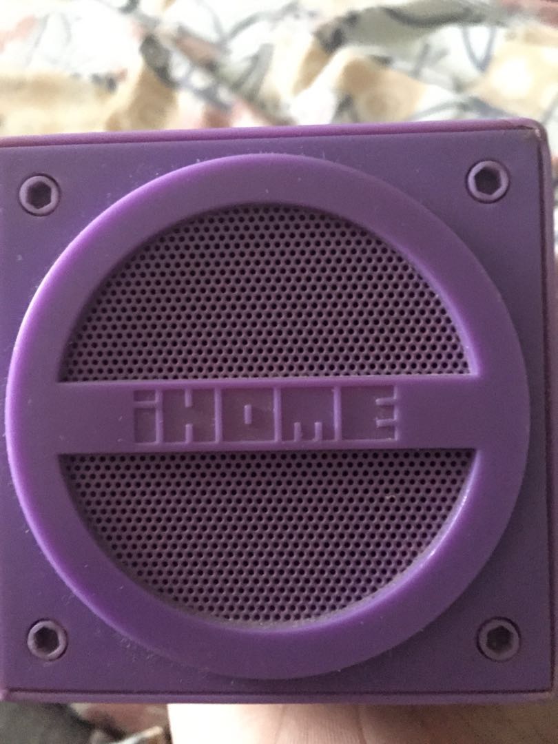iHome Speaker, Audio, Soundbars, Speakers & Amplifiers on Carousell